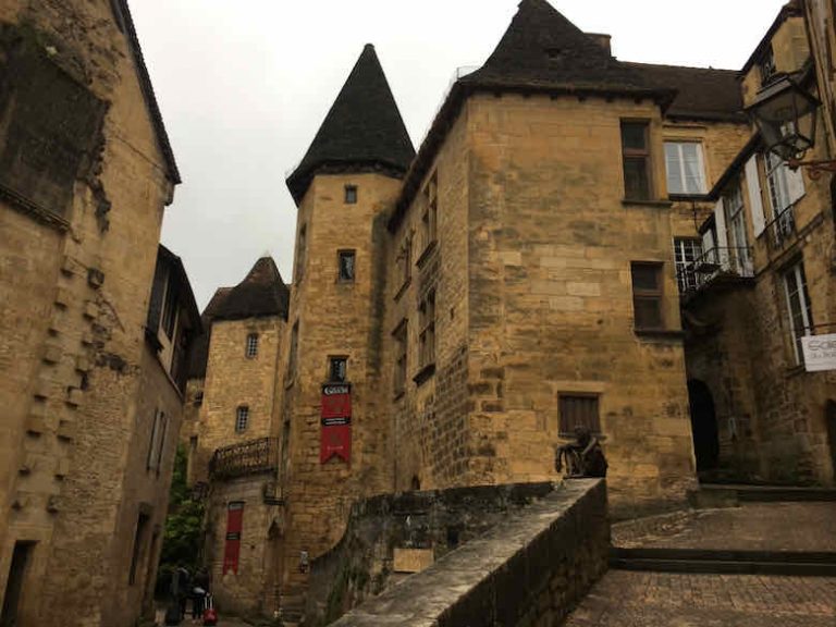Two Weeks In The Dordogne: Sarlat and Beynac-et-Cazenac - France Travel ...